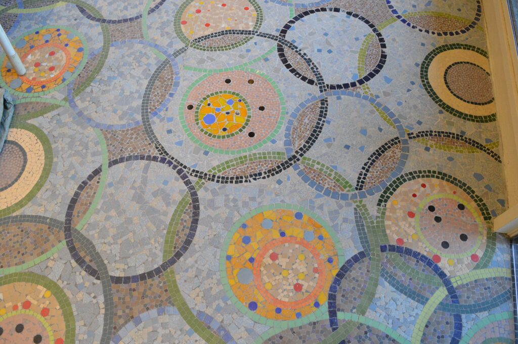 Sol Odorico de la boutique d'Hélène Fleur à Rennes - Mosaïque Passionnément