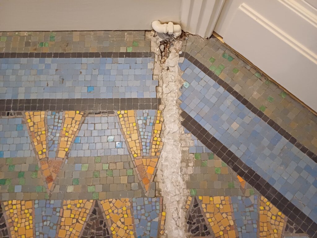 Sol "Maison Bleue" à Angers - Mosaïque Passionnément